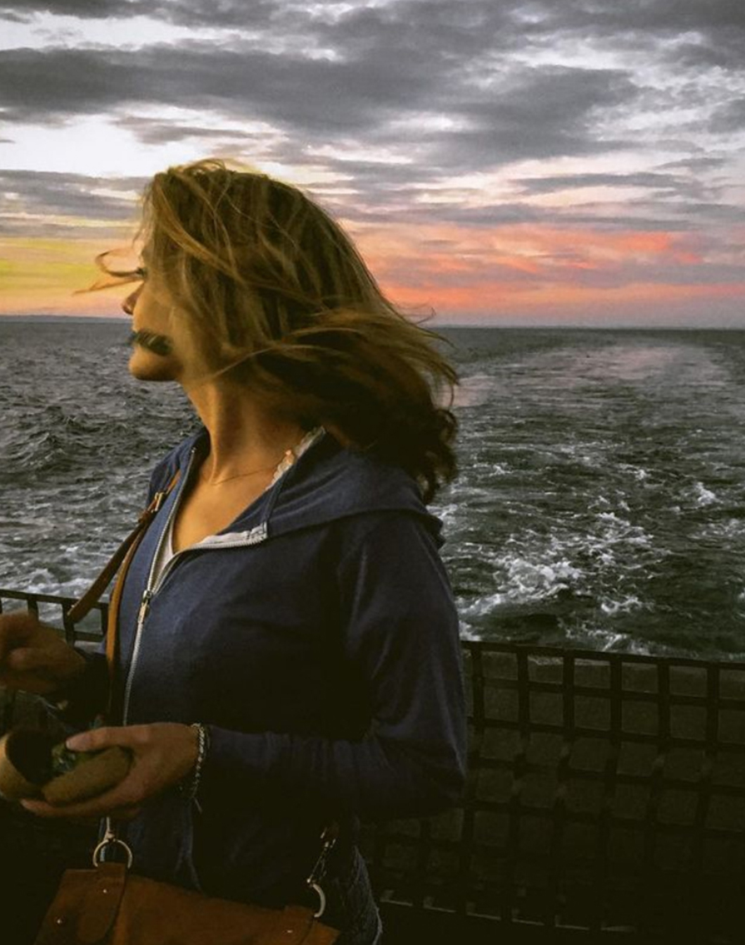 About – Raemi Amanda Ray, Author